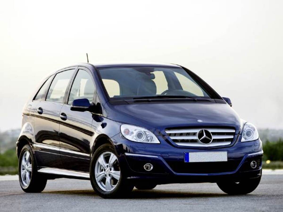 Mercedes-Benz Classe B 180 CDI: prezzo e scheda tecnica - Automoto.it