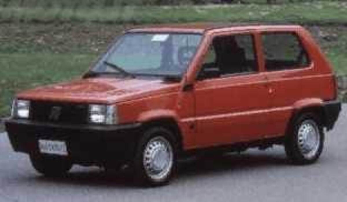 Fiat Panda 750 Fire CLX: prezzo e scheda tecnica - Automoto.it