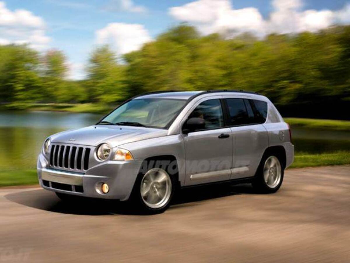 Jeep Compass 2.4 L Limited: prezzo e scheda tecnica - Automoto.it