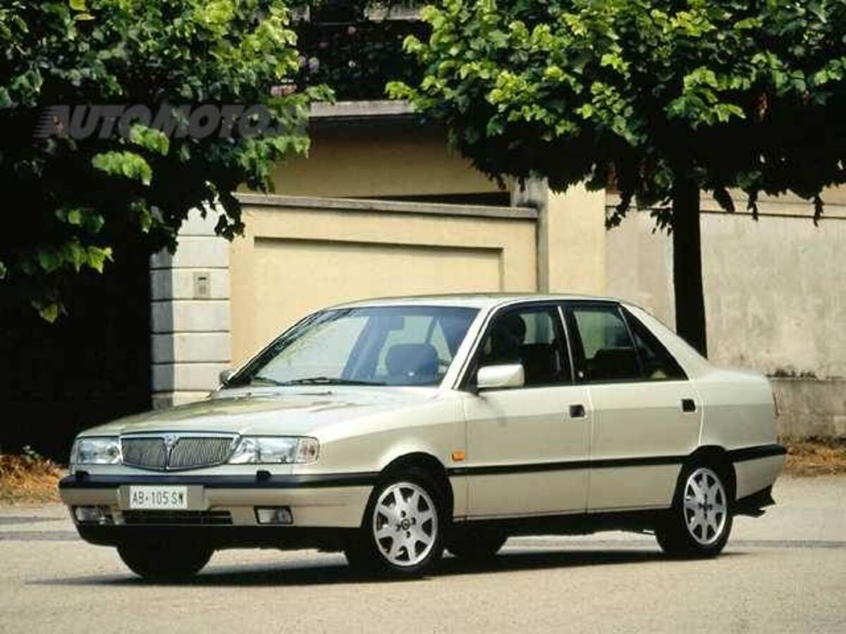 Lancia Dedra i.e. 16V VVT cat LX: prezzo e scheda tecnica - Automoto.it
