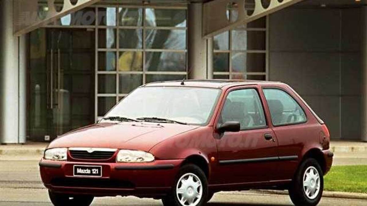 Listino Mazda 121 (1996-00) usate - Automoto.it