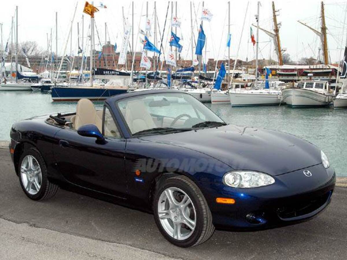 Mazda MX-5 1.6i 16V cat Murphy & Nye: prezzo e scheda tecnica - Automoto.it