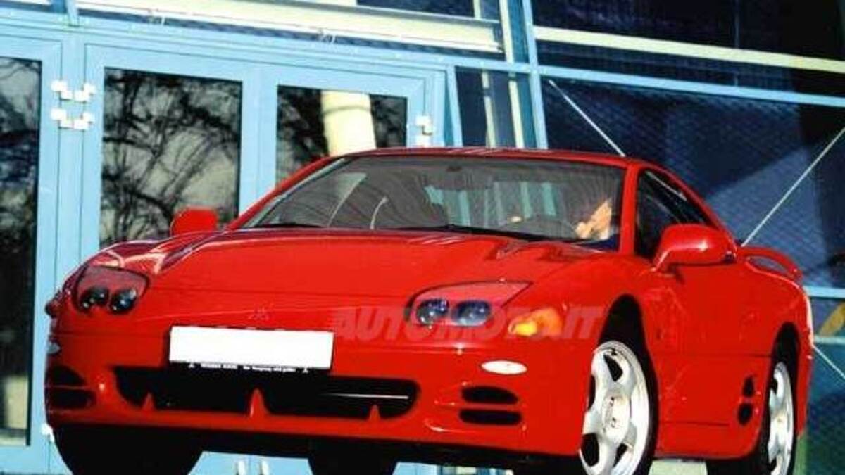 Mitsubishi 3000 turbo 4WD Limited Edition: prezzo e scheda tecnica ...