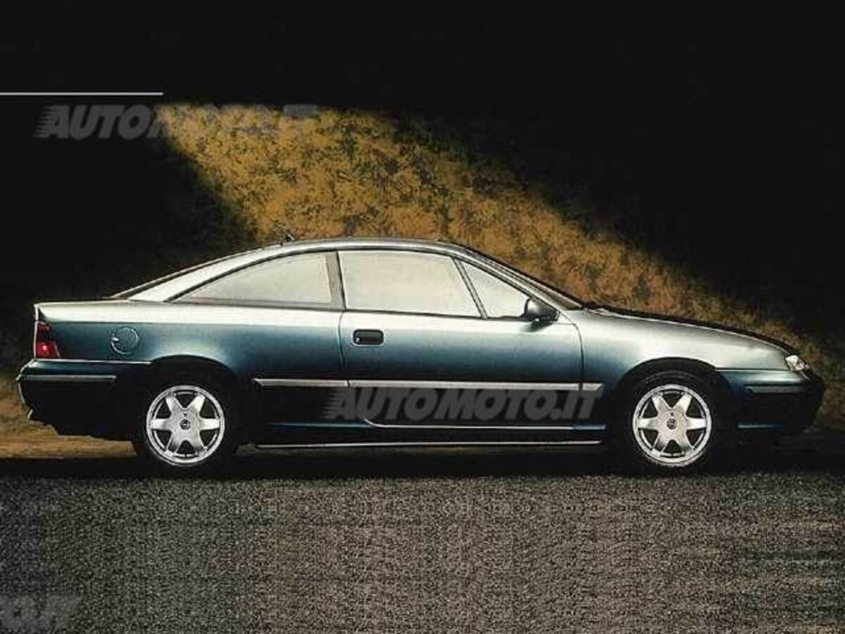Opel Calibra turbo 16V cat 4x4 Special Edition: prezzo e scheda tecnica ...