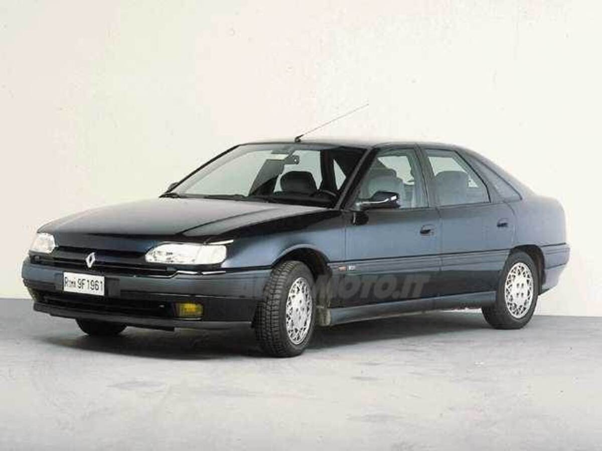 Renault Safrane V6 cat Quadra RXE: prezzo e scheda tecnica - Automoto.it