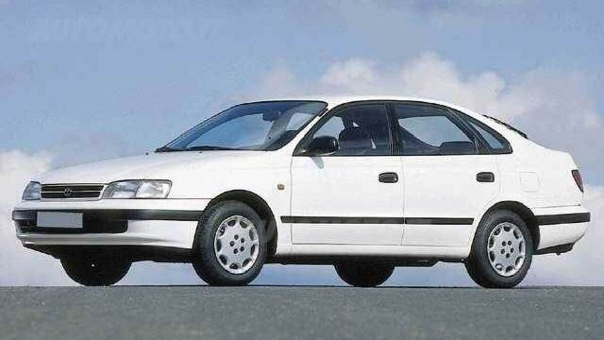 Toyota Carina 16V cat Liftback XLi: prezzo e scheda tecnica - Automoto.it