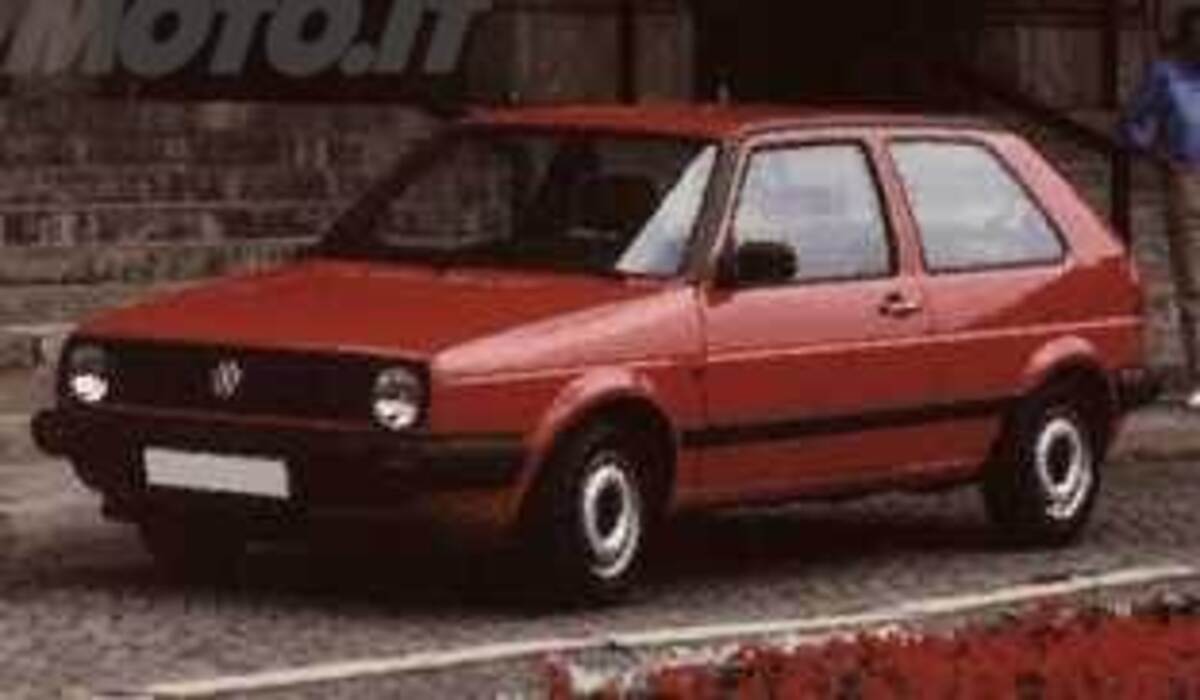 Volkswagen Golf 1600 diesel 3 porte Manhattan: prezzo e scheda tecnica ...