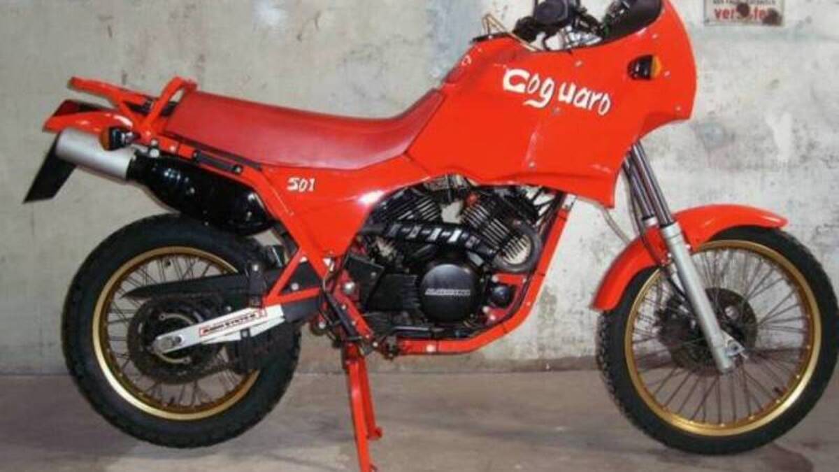 Confronto Morini Coguaro 501 con altri modelli - Moto.it