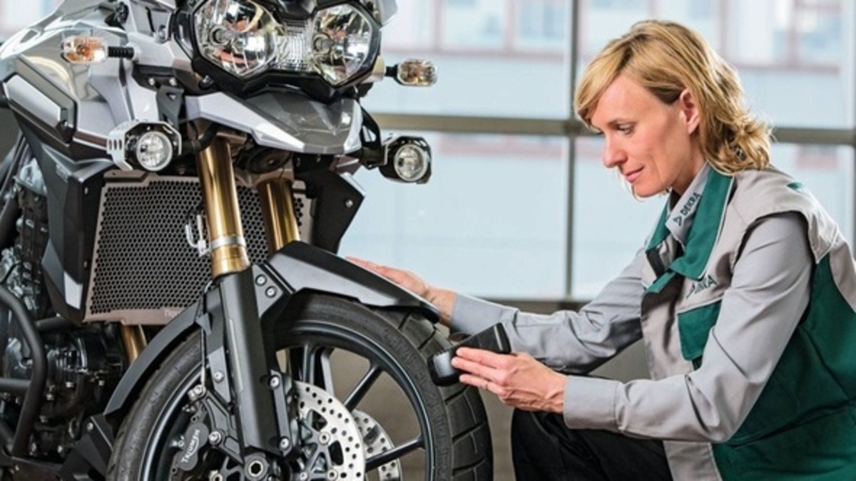 Revisione moto: ogni quanto si fa la revisione, scadenze, costo e ...