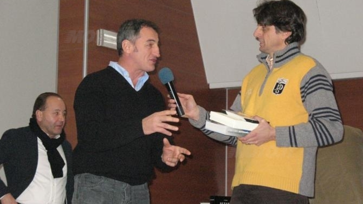 Gio Sala premiato alla carriera - Sport - Moto.it