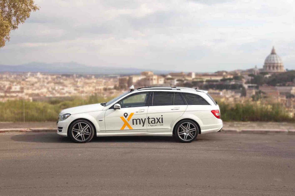 Mytaxi: come cambia il rapporto tra cliente e tassista - News - Automoto.it