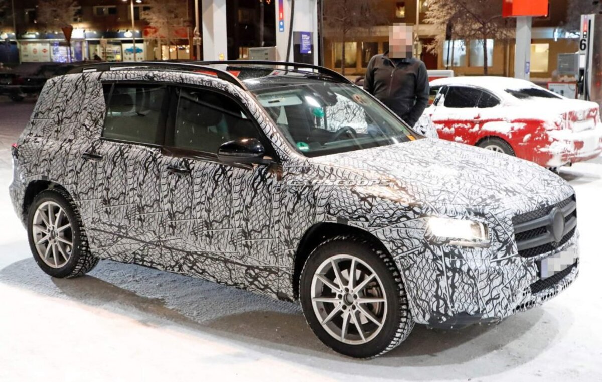 Mercedes GLB: ecco il nuovo Crossover in prova [foto gallery] - News ...