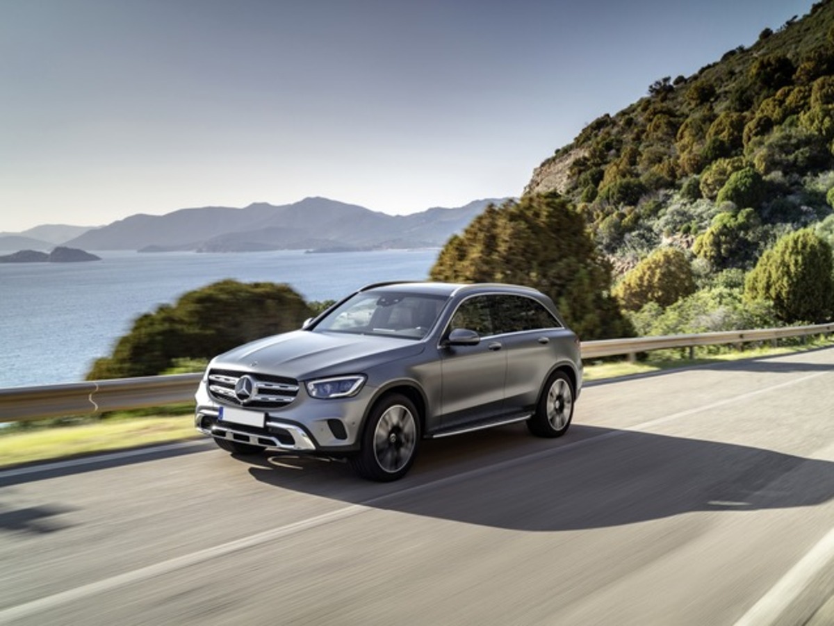 Mercedes-Benz GLC SUV 220 d 4Matic Executive: prezzo e scheda tecnica - Automoto.it