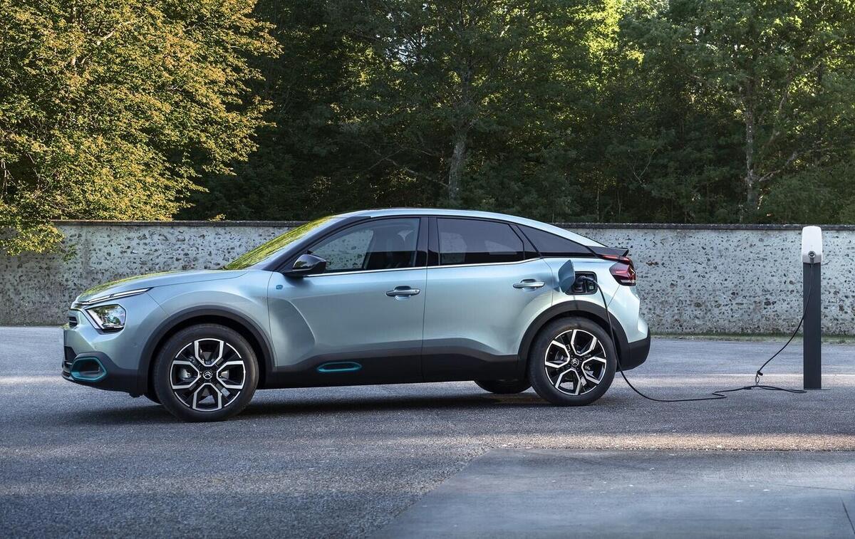 Nuova Citroën C4: quanto è cambiata e sarà anche 100% elettrica - News ...