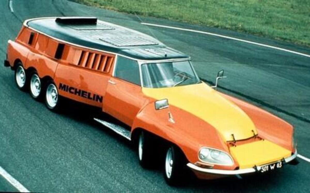 Michelin e Citroen in pista con l’auto bimotore a ruote dispari: 11 ...