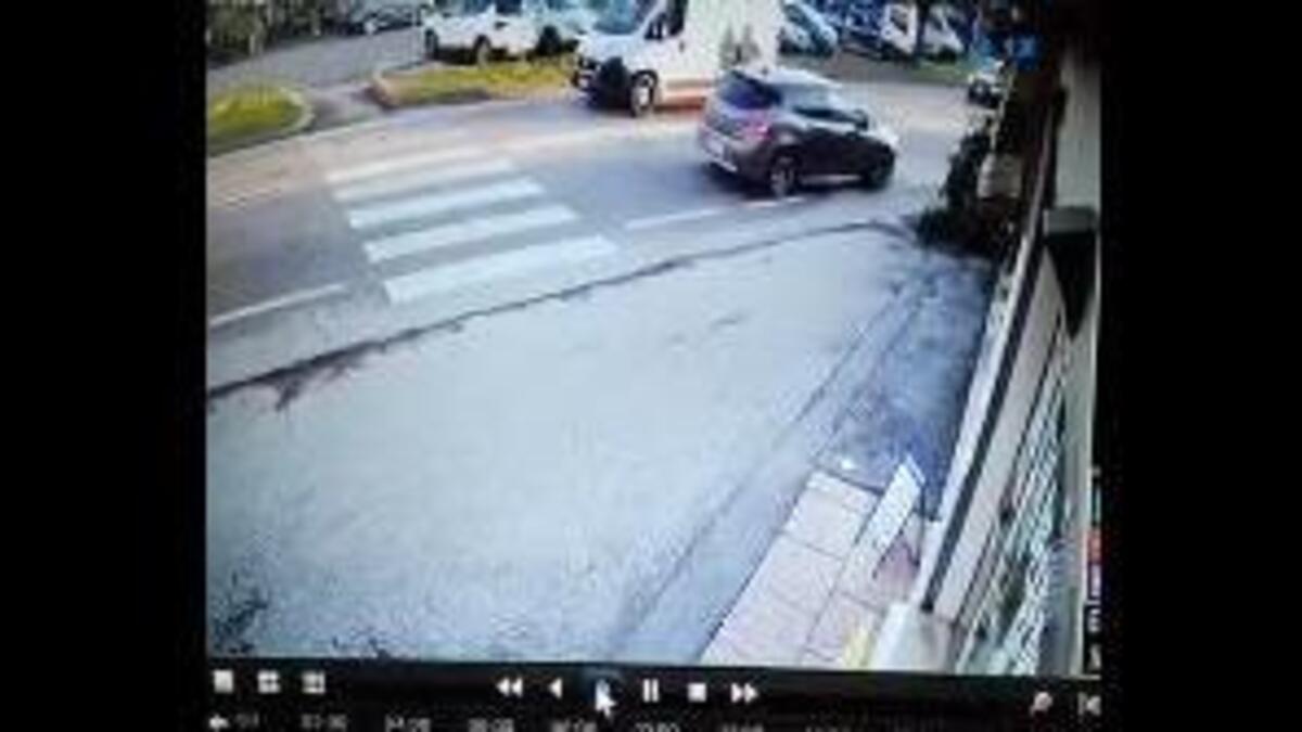 La moto con la "guida autonoma" costringe il motociclista allo sprint ...