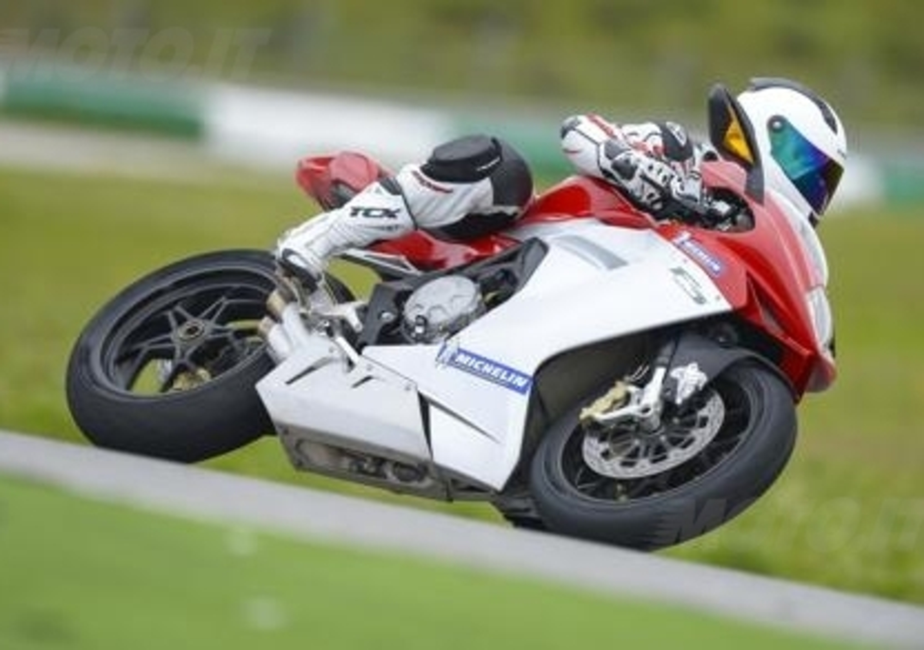Michelin Pilot Power Supersport e Pilot Power 3 - News - Moto.it