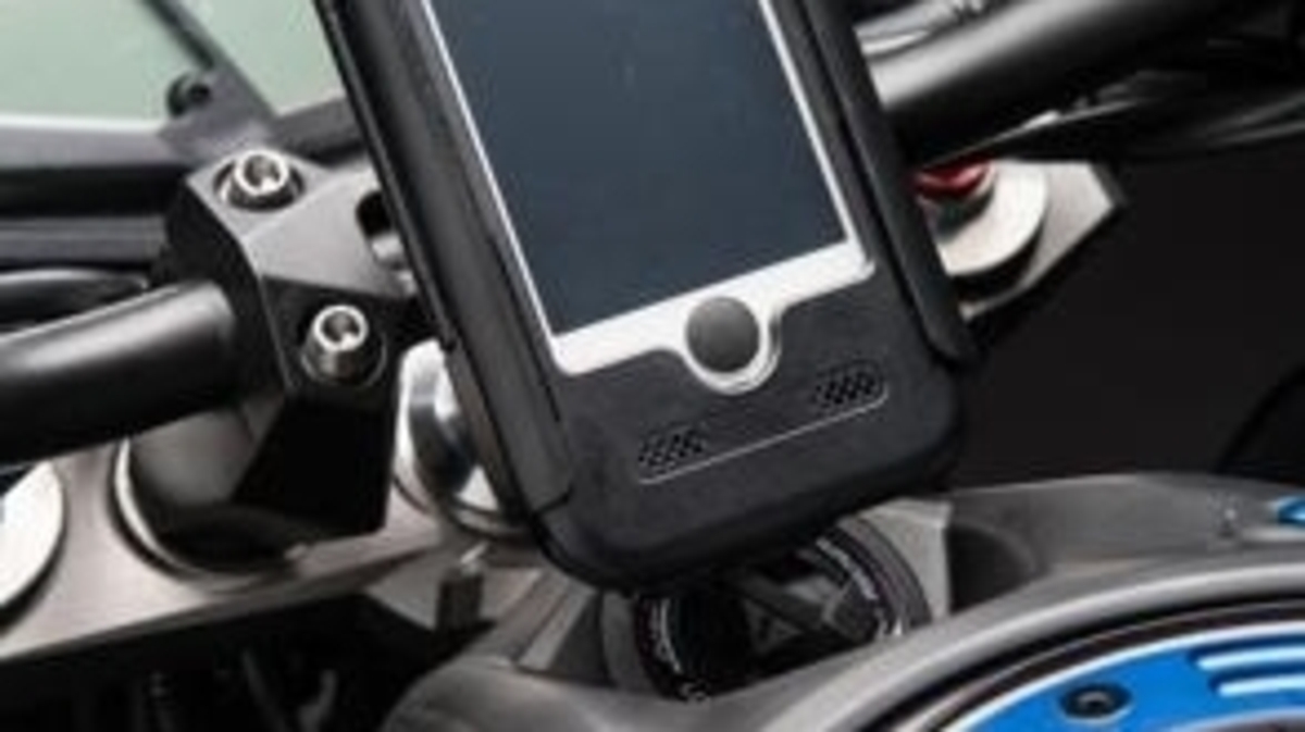 LighTech presenta le bike console TecnoGlobe - Accessori - Moto.it