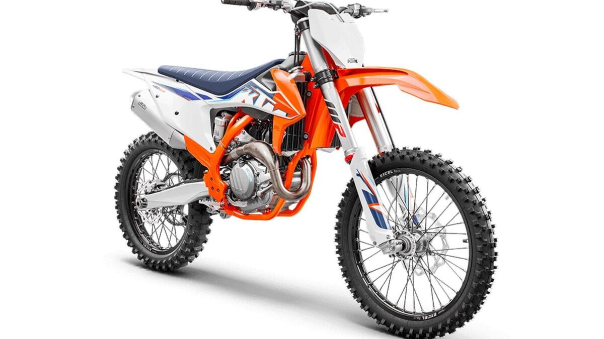 KTM 450 SX-F (2022), prezzo e scheda tecnica - Moto.it