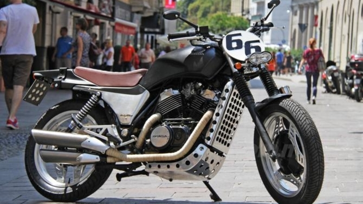 Honda VT500E Flat Track - News - Moto.it