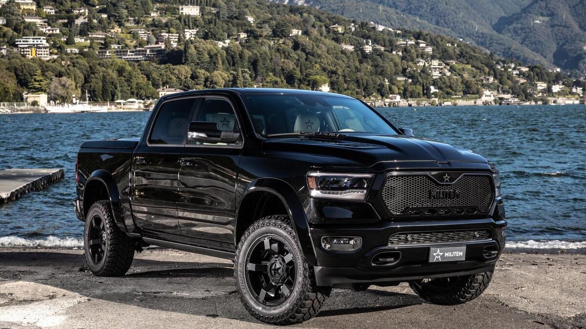 Militem Magnum Magnum 5.7 V8 Hemi Laramie auto: prezzo e scheda tecnica ...