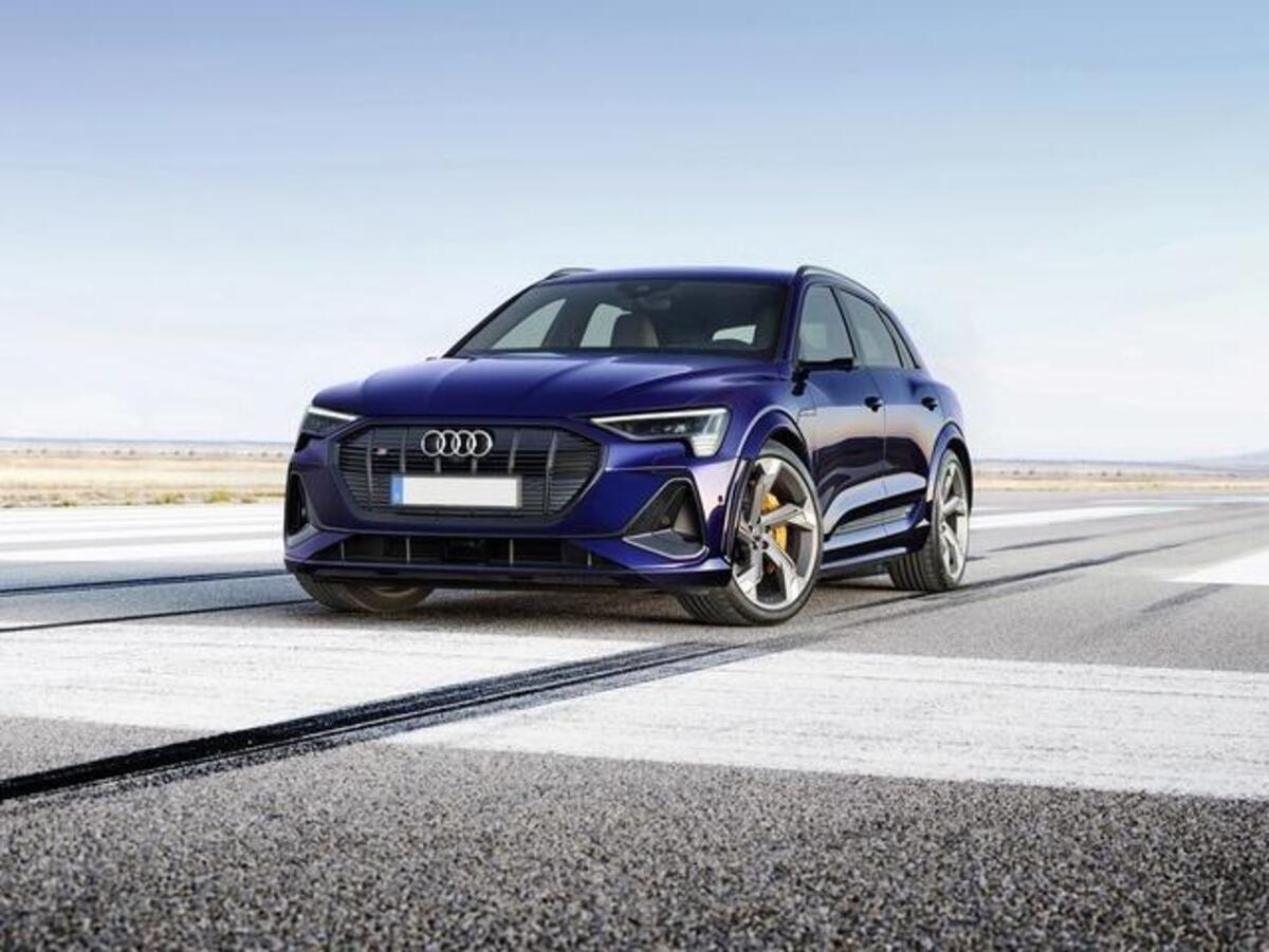 Audi e-tron S: prezzo e scheda tecnica - Automoto.it