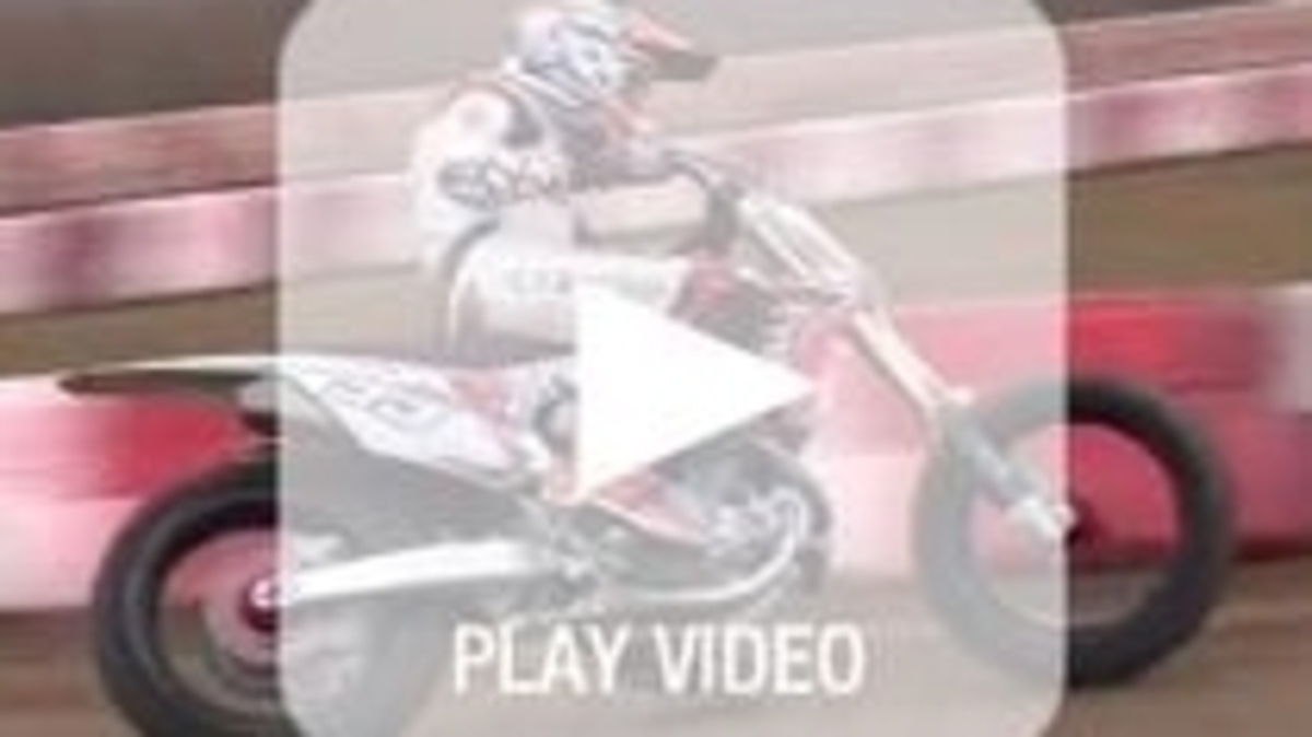 Marquez si allena con Brad Baker, campione del dirt-track - MotoGP ...