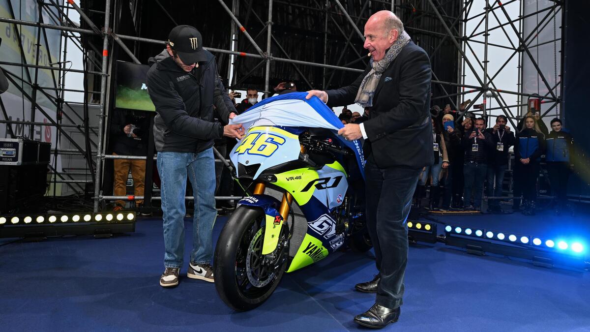 Yamaha R1 GYTR VR46 Tribute. Omaggio a Valentino Rossi - News - Moto.it