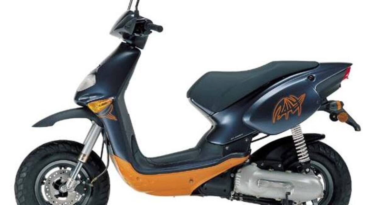 Aprilia Rally 50 AC (1995 - 01), prezzo e scheda tecnica - Moto.it