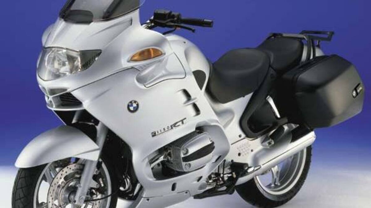 Confronto Bmw R 1150 RT con altri modelli - Moto.it