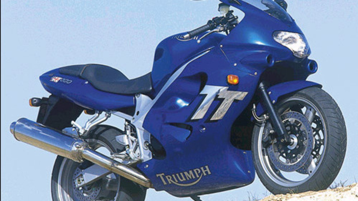 Triumph TT 600, catalogo e listino prezzi - Moto.it