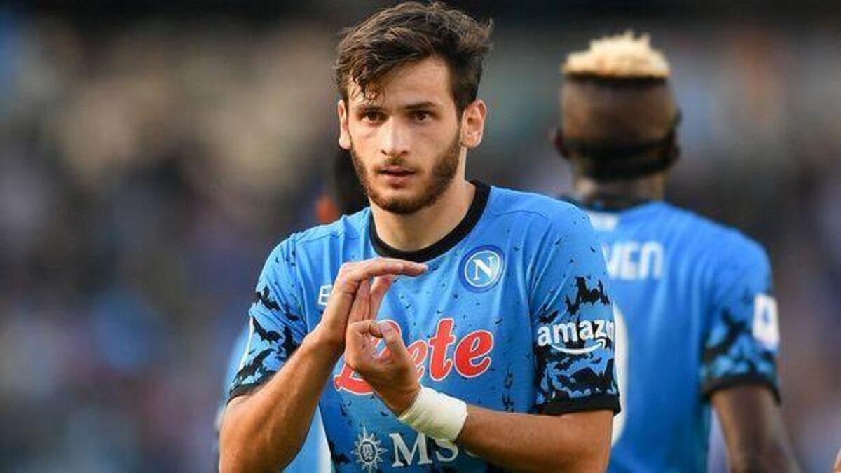 Mini di Kvaratskhelia del Napoli rubata e ritrovata nel giro di poche ...