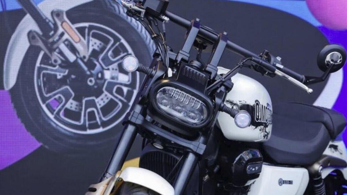 QJMotor lancia la nuova custom Flash. Che diventa 350 - News - Moto.it