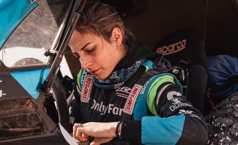 Chi per illuminare il buio lo incendia. Rebecca Busi racconta la sua ...