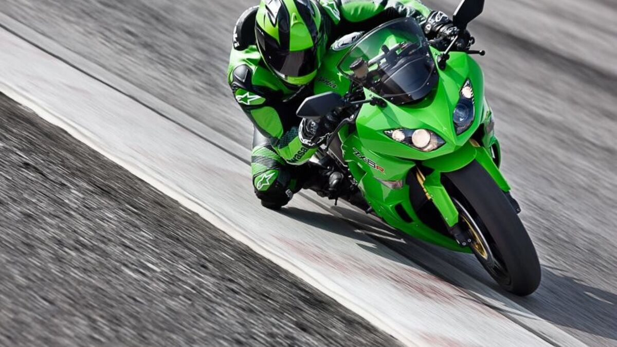 Kawasaki Ninja 600 ZX-6R, catalogo e listino prezzi - Moto.it
