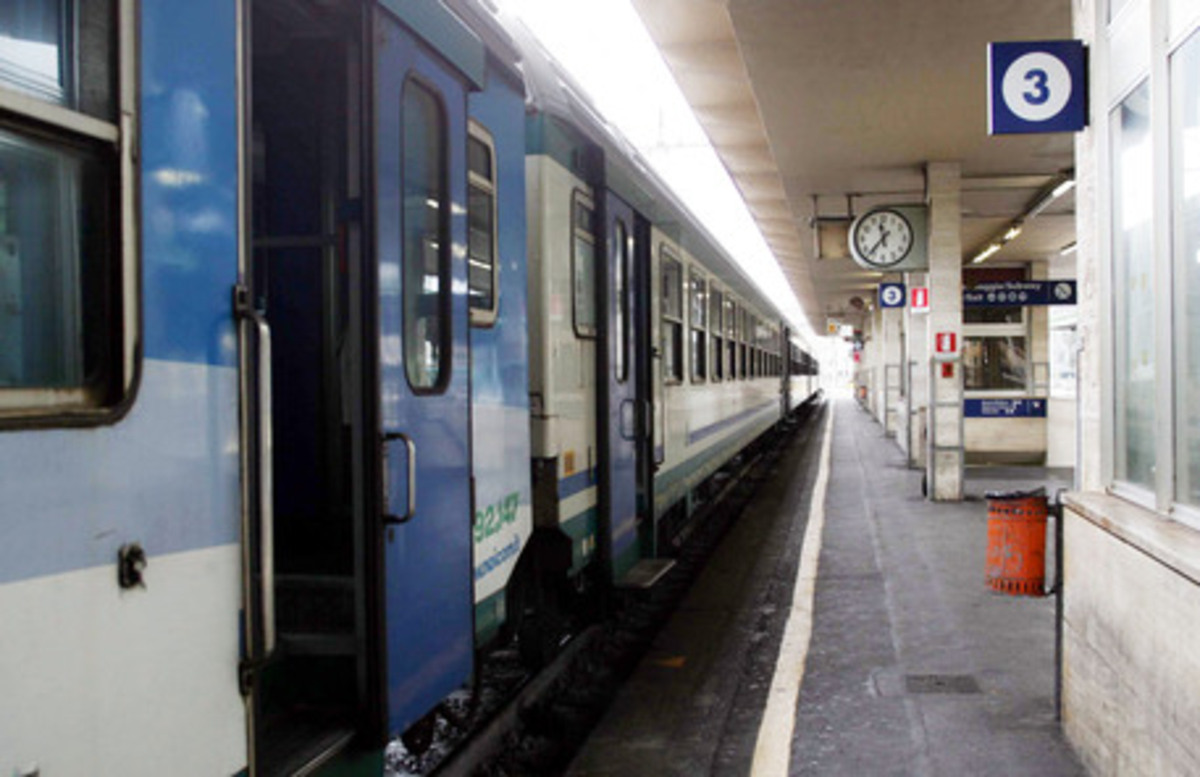 Lombardia: le Forze dell'Ordine e le forze armate viaggiano sempre gratis sui mezzi pubblici ...