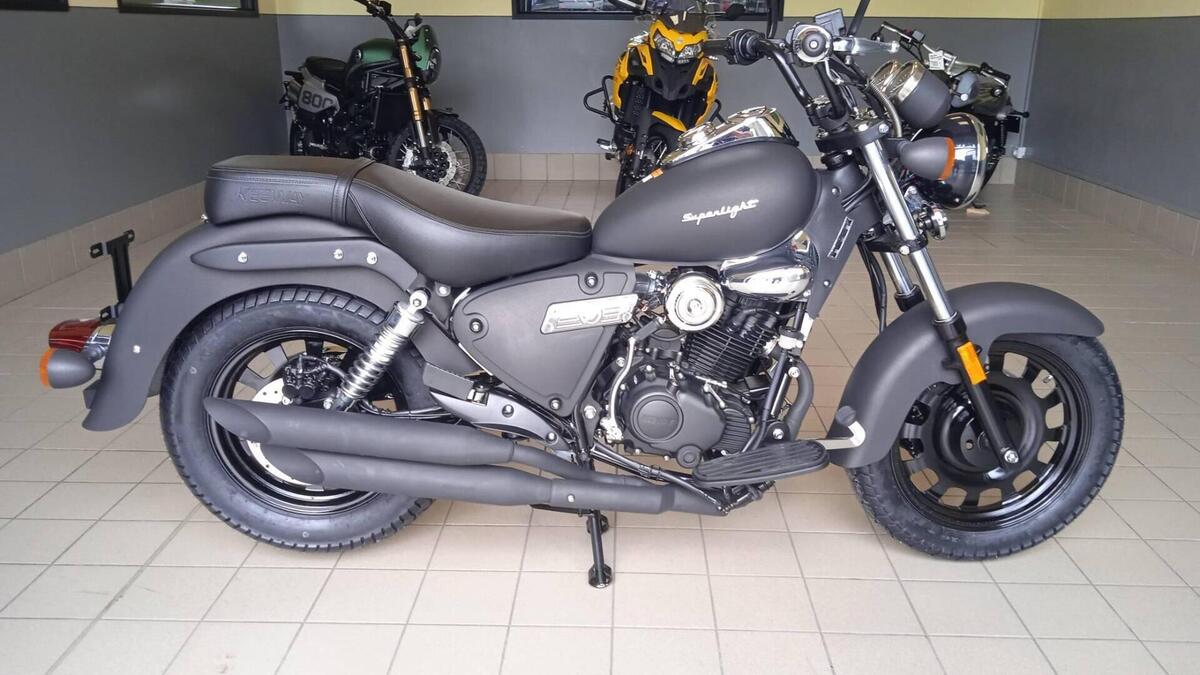 Vendo Keeway Motor Superlight 125 (2021 - 26) nuova a Capannori (codice ...