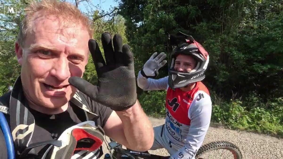 Dalla MotoGP alla E-MTB! Abbiamo corso con Marco Melandri [VIDEO ...