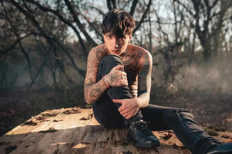 Ultimo è il primo degli antipatici (e il docu lo conferma). Ma perché ...