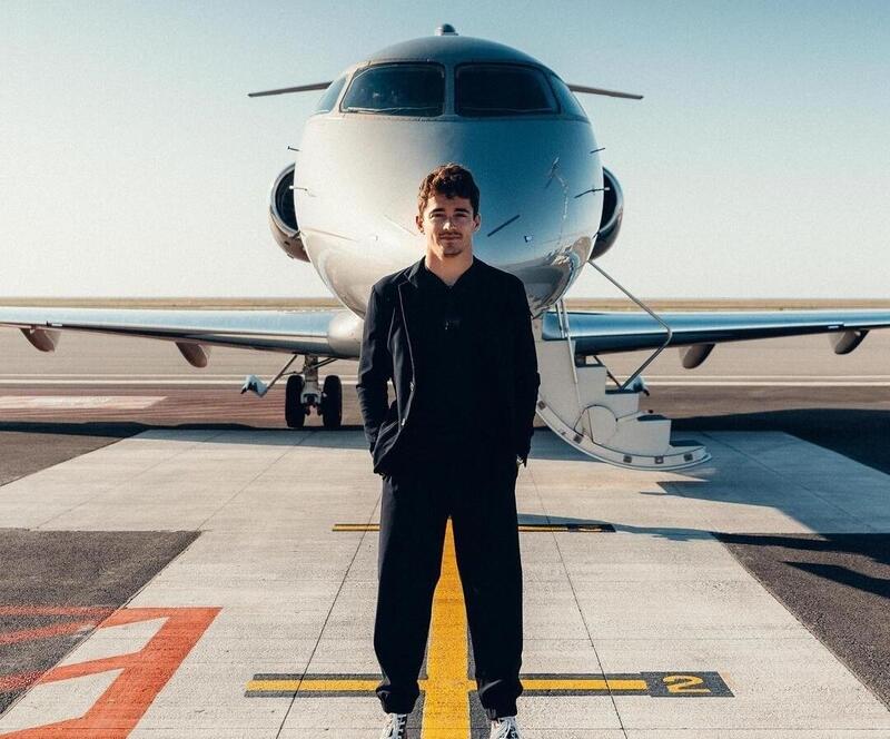 Da Leclerc ai Coldplay: i vip con jet privati passano dall’aeroporto ...