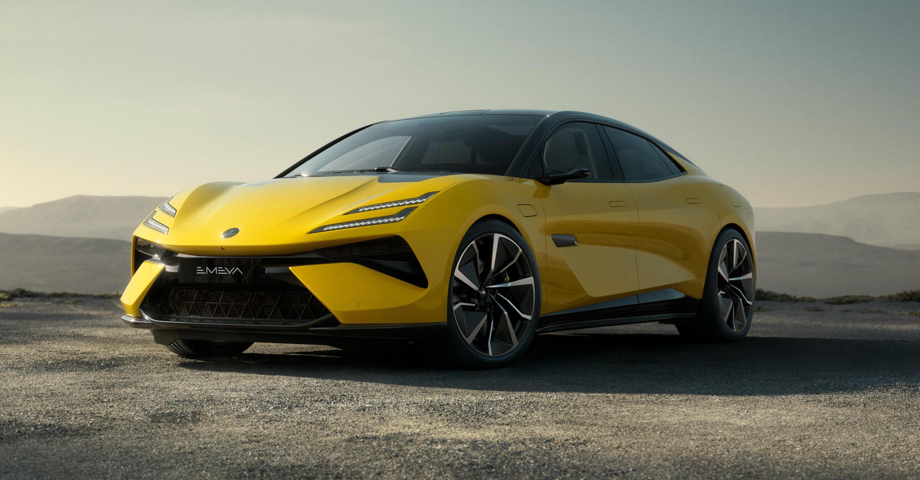 Lotus Emeya: debutta a New York la hypercar elettrica - News - Automoto.it
