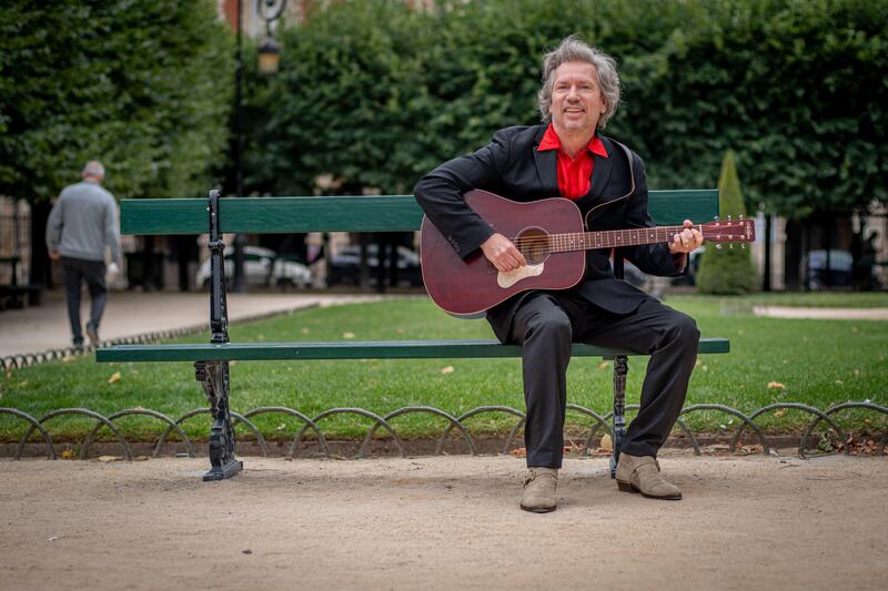 Mauro Repetto, ex 883, si racconta: “Chi voglio diventare? Un fantasma ...