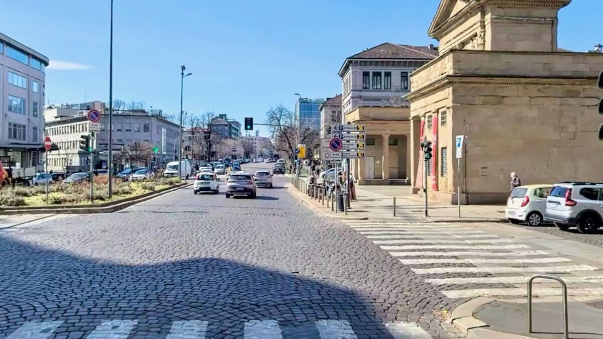 Milano, parte la sosta breve: massimo due ore in zona Bastioni ...