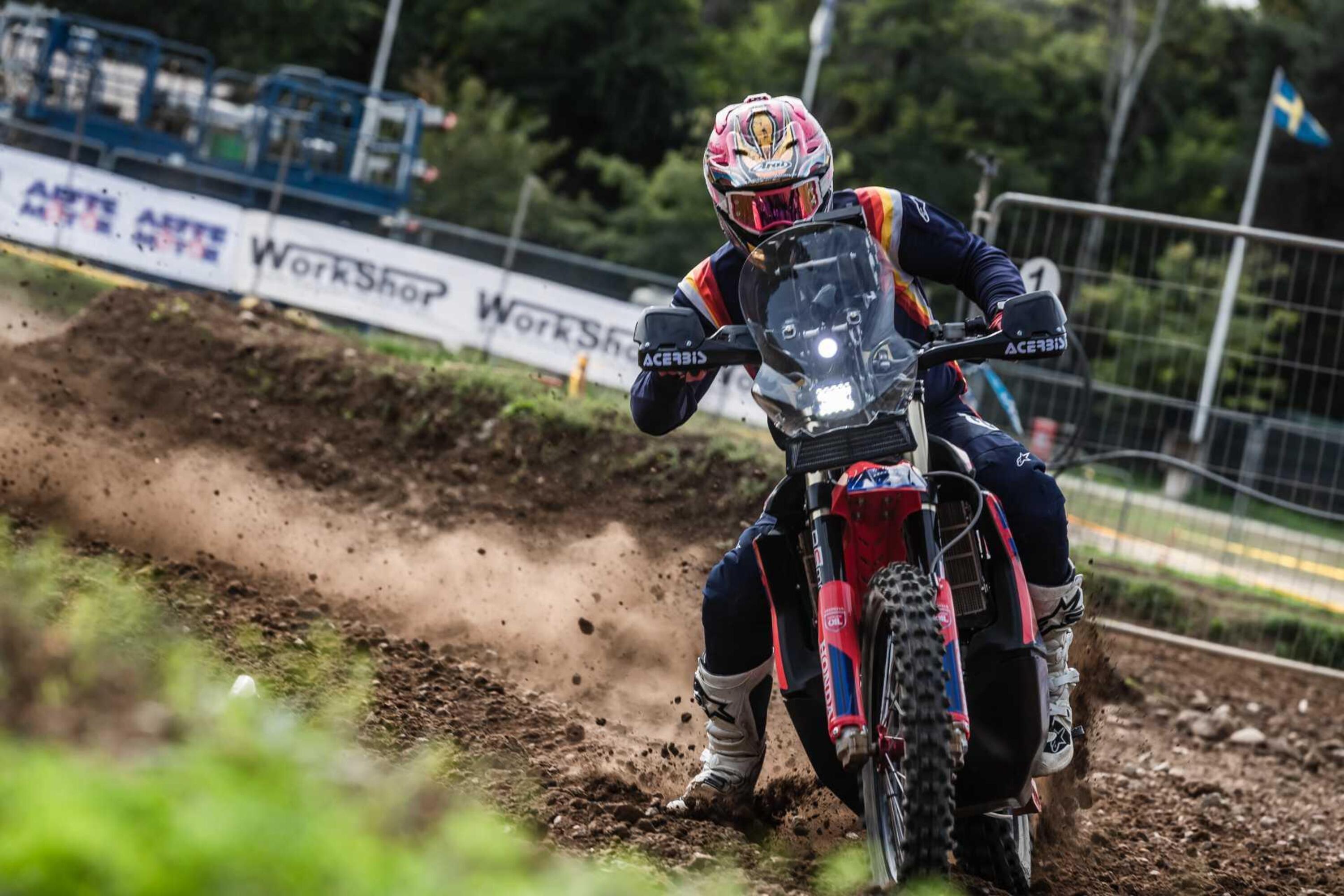 Prova Honda CRF 450 RX Rally 2024 - TEST ESCLUSIVO! Con lei puoi ...