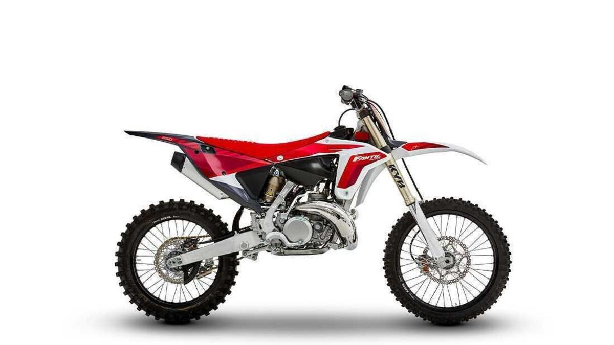 Fantic Motor XX 250 2T (2024), prezzo e scheda tecnica - Moto.it