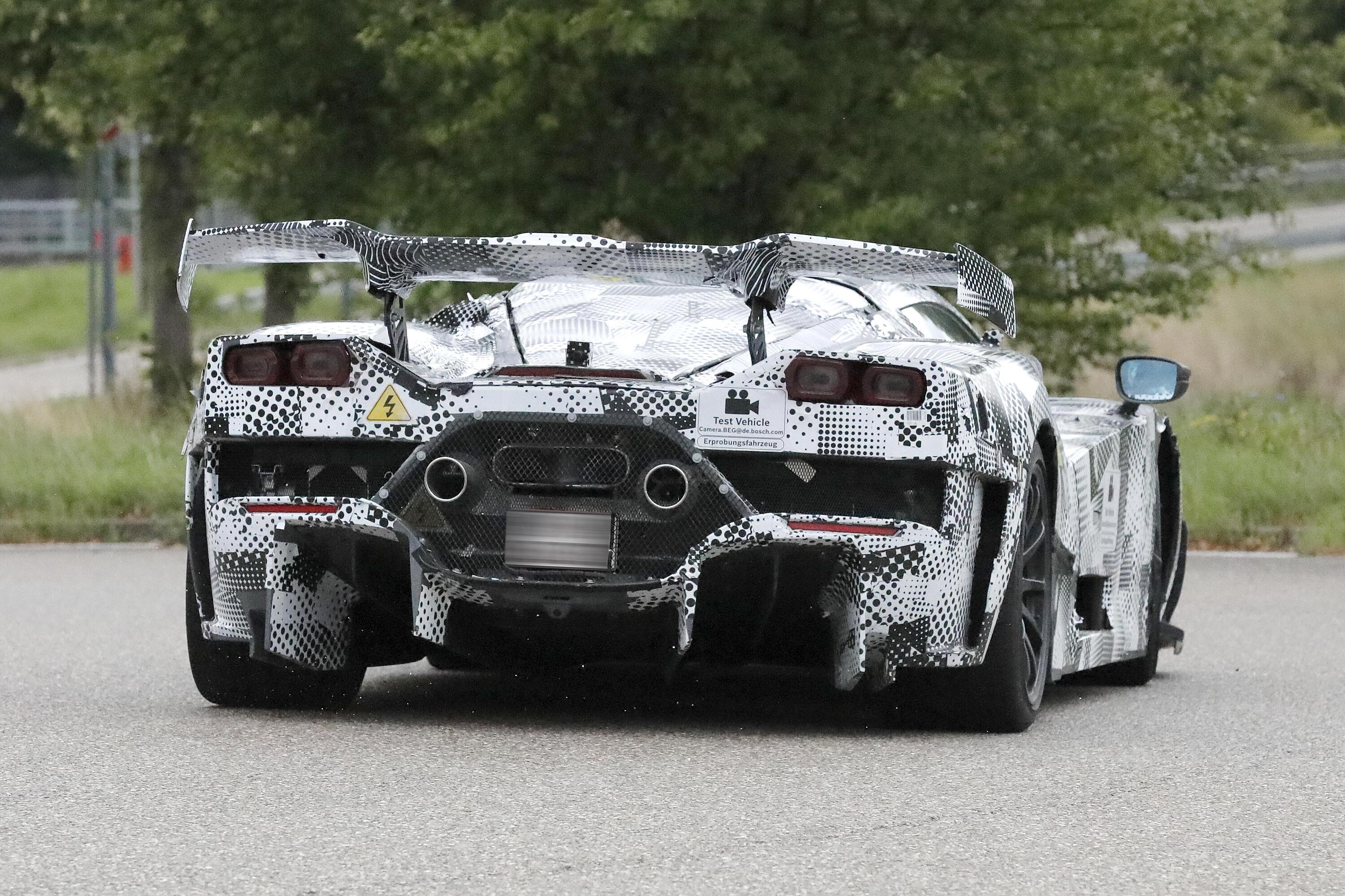 Ferrari F250 Hypercar: continuano i test, arriva nel 2024 [Foto Spia ...