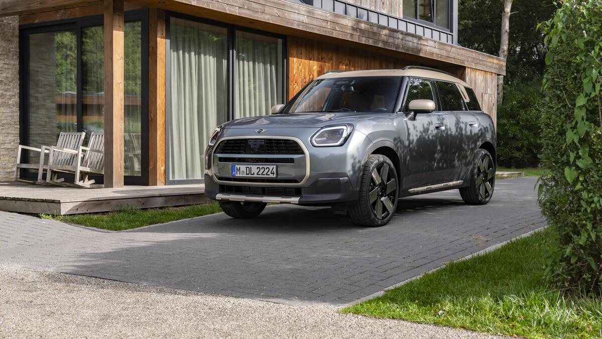 Mini Countryman C: tutta nuova, benzina, 3 cilindri - News - Automoto.it