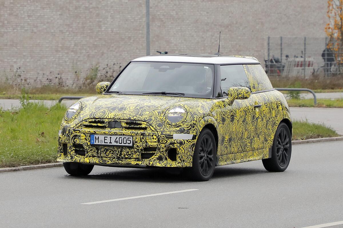 Mini John Cooper Works, arriva nel 2024 e avrà 300 Cv [Foto Spia ...