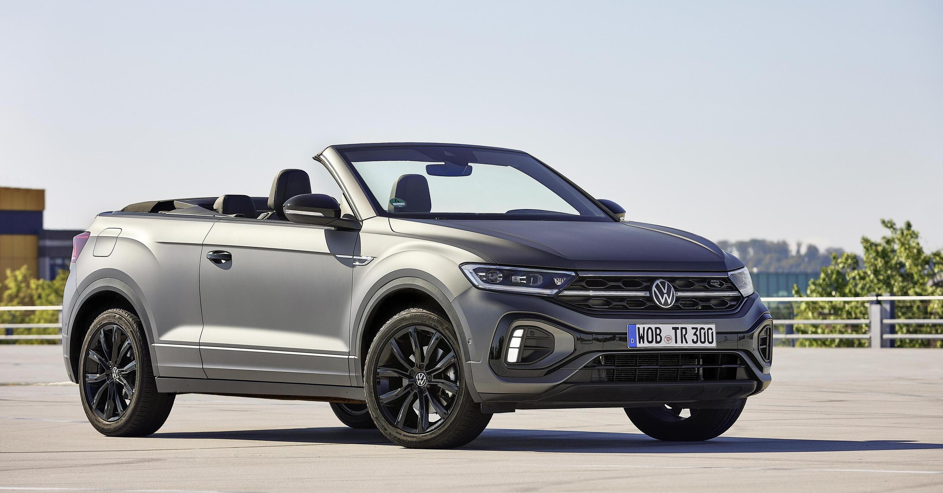 Addio Volkswagen T-Roc cabrio, finita l'era delle cabrio-SUV - News - Automoto.it