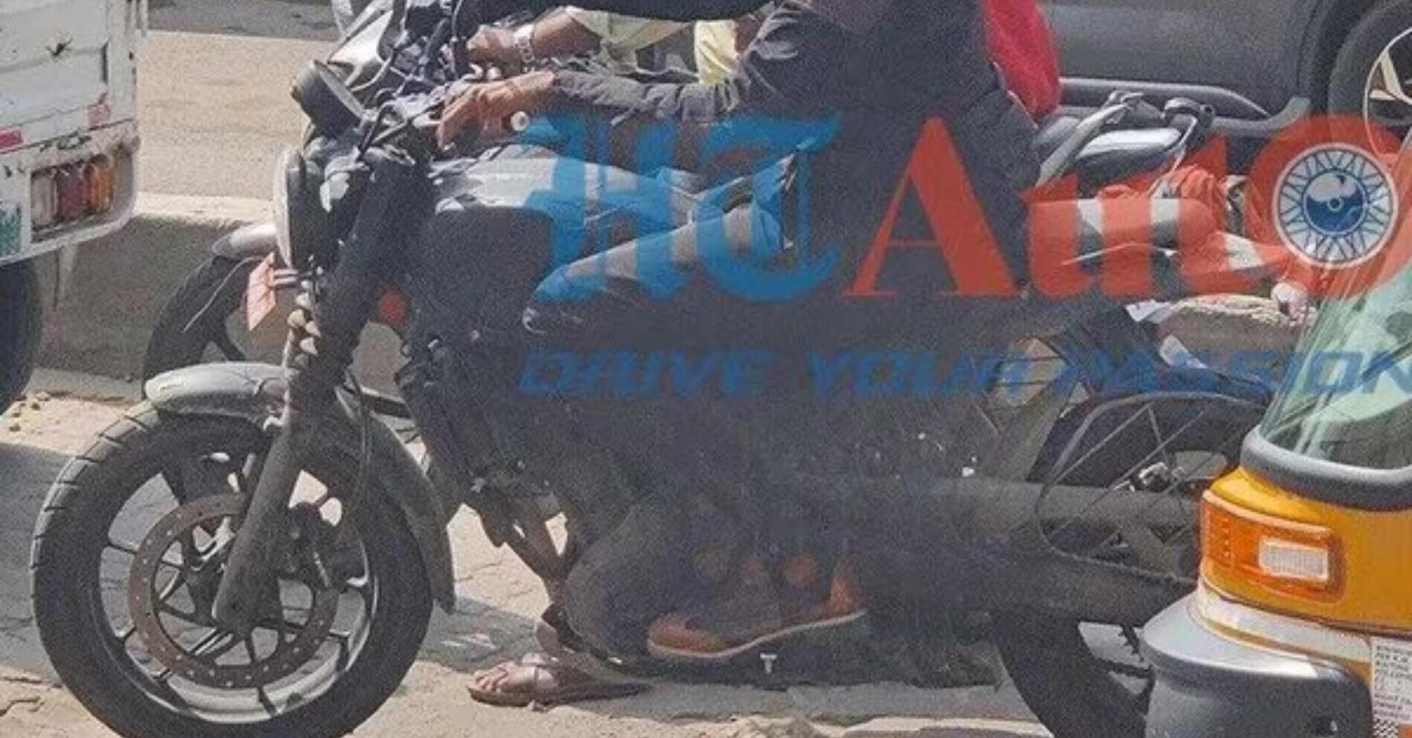 In arrivo una Royal Enfield Hunter 450? - News - Moto.it